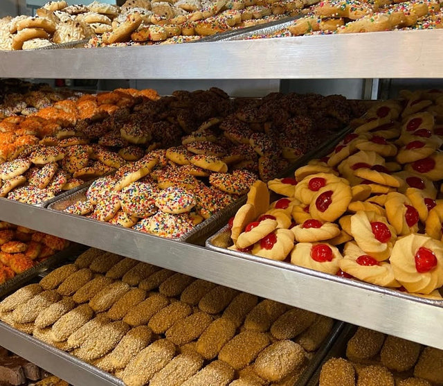 Lyndhurst Pastry Shop